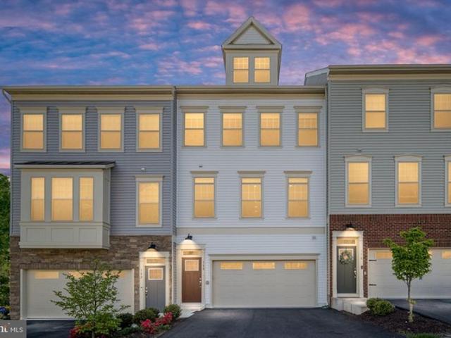 180 Shaded Valley Ct, Stafford, VA 22554