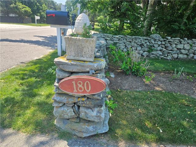 180 Poppasquash Road