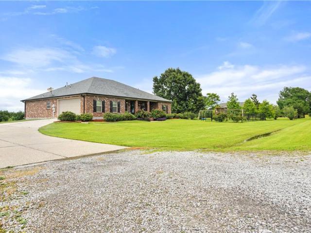 180 Pelican Place