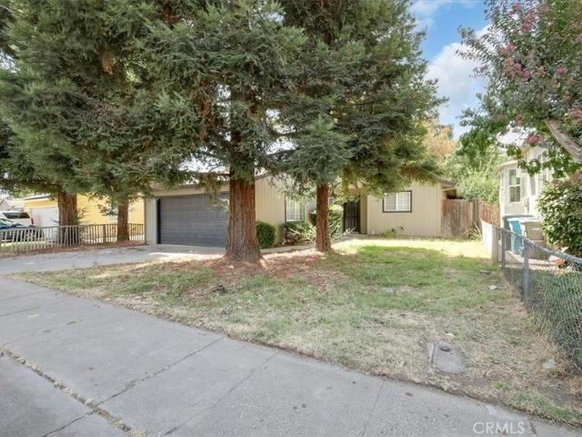 180 Percy Ave