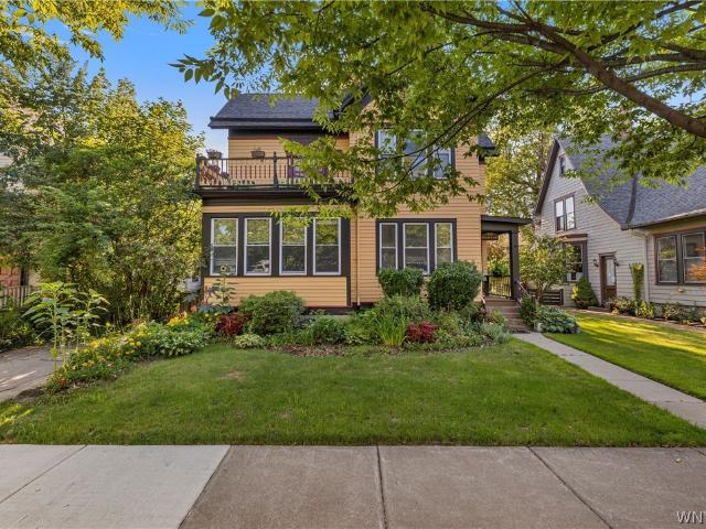 180 Richmond Avenue