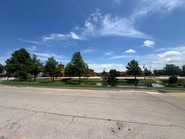 180 W 15th Street # 180