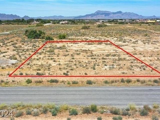 180 W Alondra St, Pahrump, NV 89048