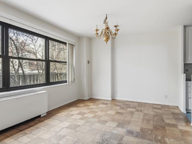 180 W END Avenue 5A
