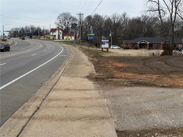 180 W Main Street