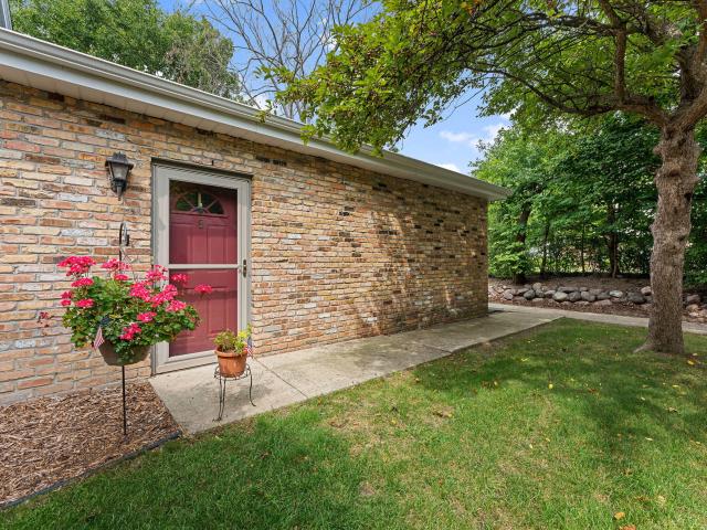 180 W Oak Leaf Dr, Unit 8