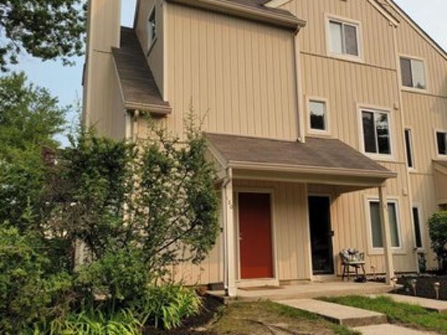 180 Woodlake Dr, Marlton, NJ 08053