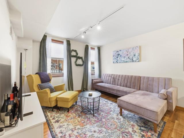 180 Washington St # 2