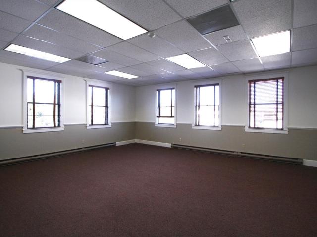 180 Teaticket Hwy # 4A