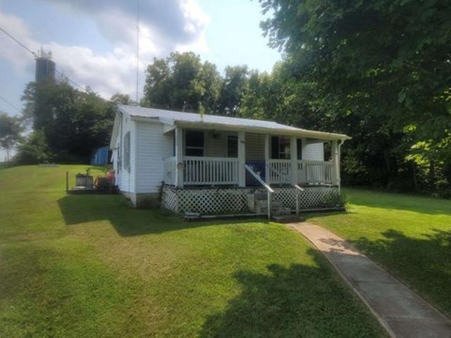 180 Tennessee Ridge Rd, Parksville, KY 40464