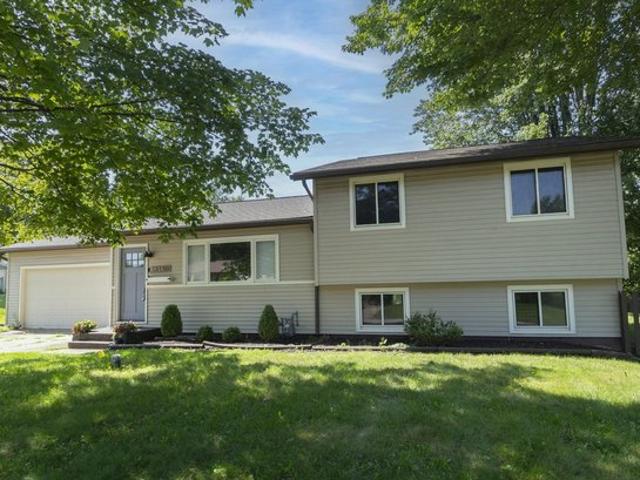 18140 Brightlingsea Pl, South Bend, IN 46637