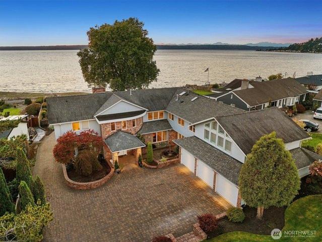 18141 Normandy Ter SW, Normandy Park, WA 98166