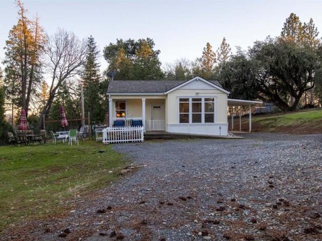 18147 Old Greek Mine Rd, Mokelumne Hill, CA 95245