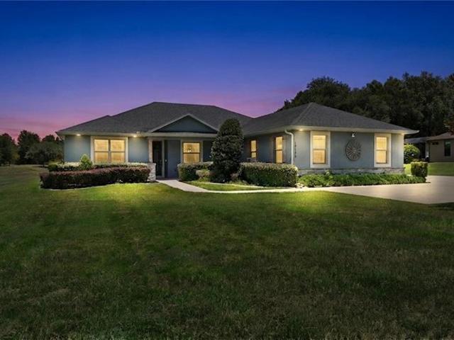 18145 Great Blue Heron Dr, Groveland, FL 34736