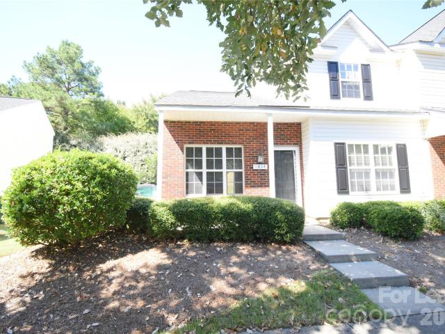 1814 Birch Heights Court