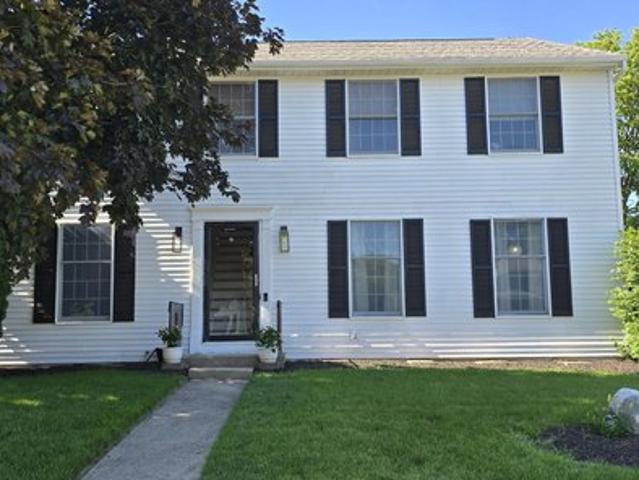 1814 Carlyle Dr, Piqua, OH 45356