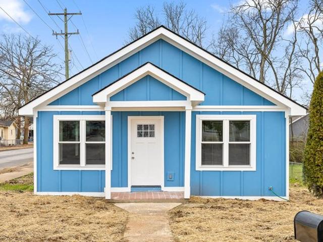 1814 E 13th St, Chattanooga, TN 37404