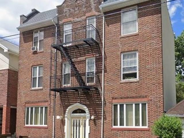 1814 E 19th St, Brooklyn, NY 11229