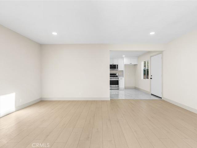 1814 E Avenue Q11