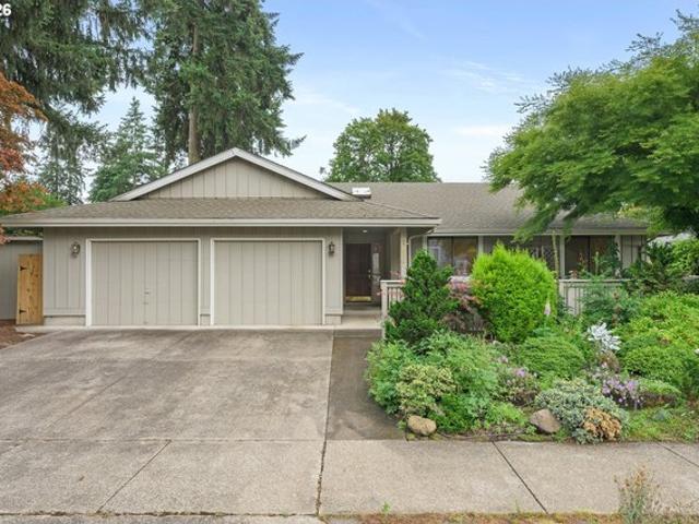 1814 Happy Ln, Eugene, OR 97401