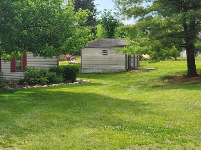 1814 Hickory Lane