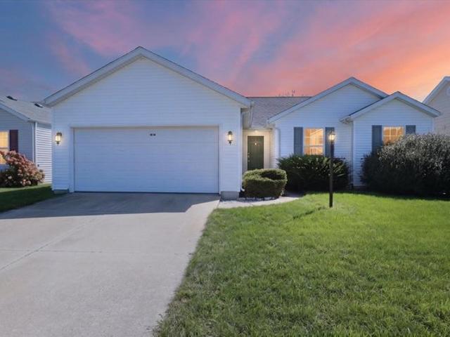 1814 Rambling Rose Ln, Mishawaka, IN 46544