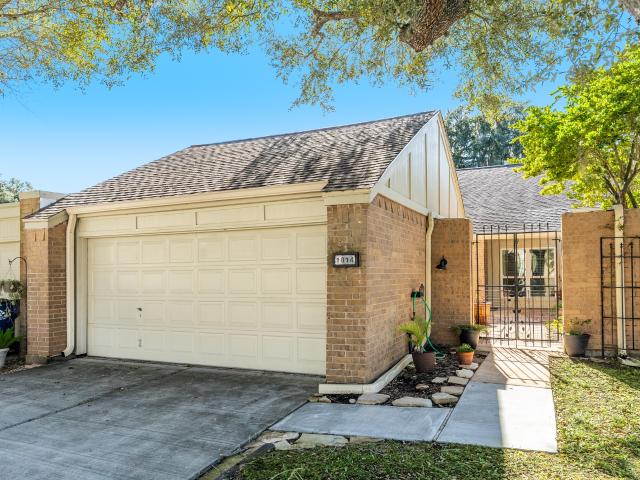1814 Veranda Dr, West Columbia, TX 77486 | MLS #36213