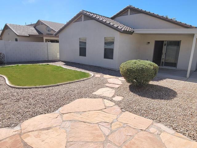 1814 W Desert Hills Dr, San Tan Valley, AZ 85144 | MLS #7019 | Compass
