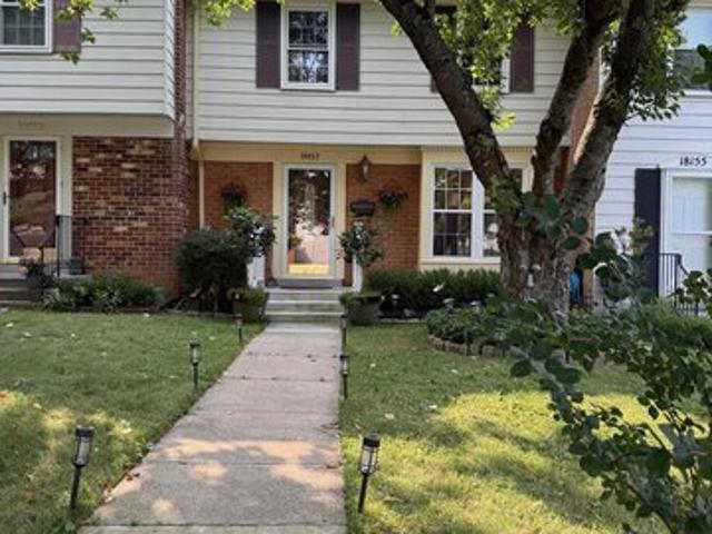 18157 Metz Dr, Germantown, MD 20874