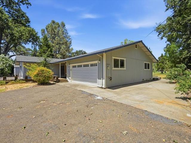 18158 Fishhook Ct, Hidden Valley Lake, CA 95467