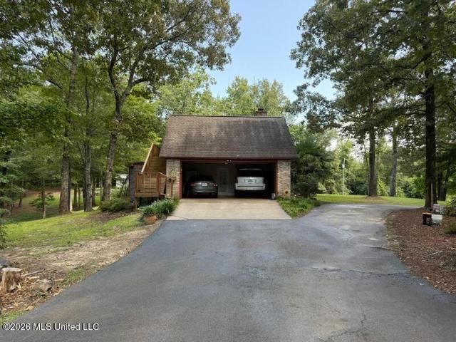 18159 Highway 15