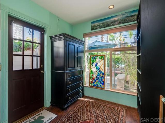 1815 Mission Cliff Dr