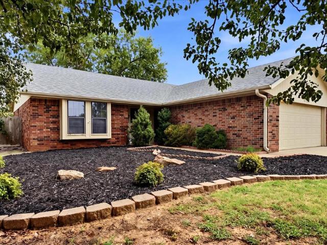 1815 N Briarwood Drive