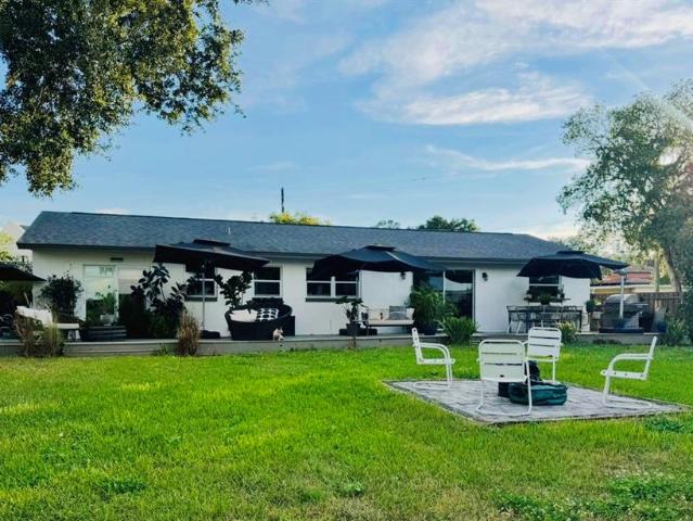 1815 Barker Dr, Winter Park, FL 32789 | MLS #O6386 | Compass
