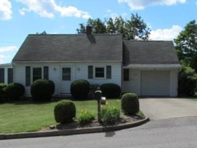 1815 Bond St, Montoursville, PA 17754