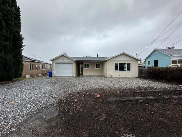 1815 Capri Ave, Mentone, CA 92359
