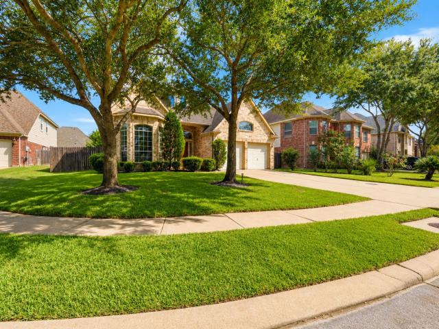 1815 Granite Field Lane