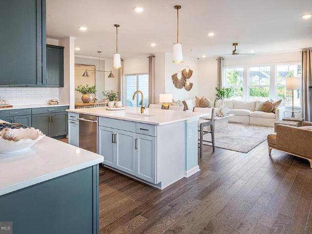 1815 Hemlock Court # 11101