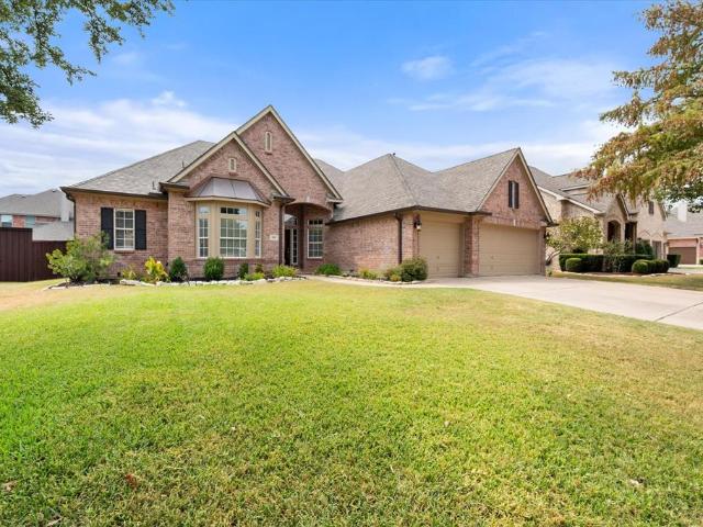 1815 Lakes Edge Boulevard