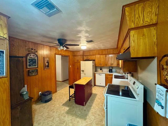 1815 Lee Miller Road
