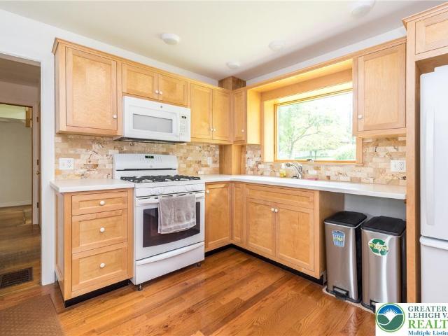 1815 Leithsville Rd