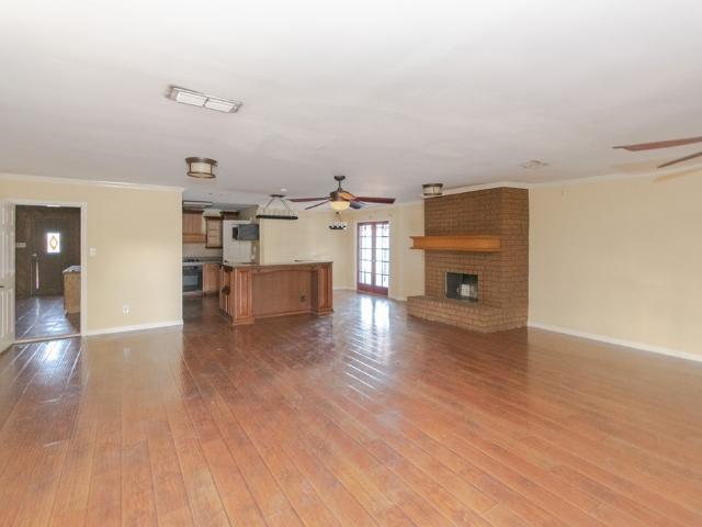 1815 Live Oak Dr, Portland, TX 78374 | MLS #474812 | Compass
