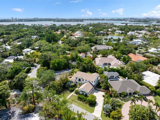 1815 S Lake Shore Dr, Sarasota, FL 34231 | MLS #A4690 | Compass