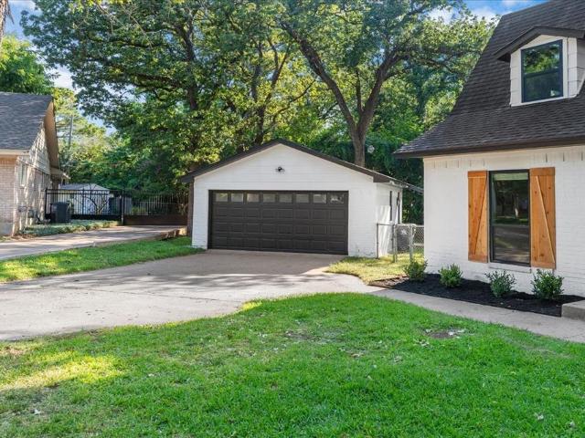 1815 Wellington Court