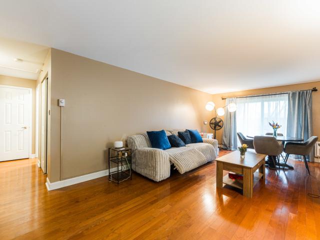 1815 White Chappel Dr, Unit 2D, Mount Prospect, IL 60056 | MLS #12609 | Compass