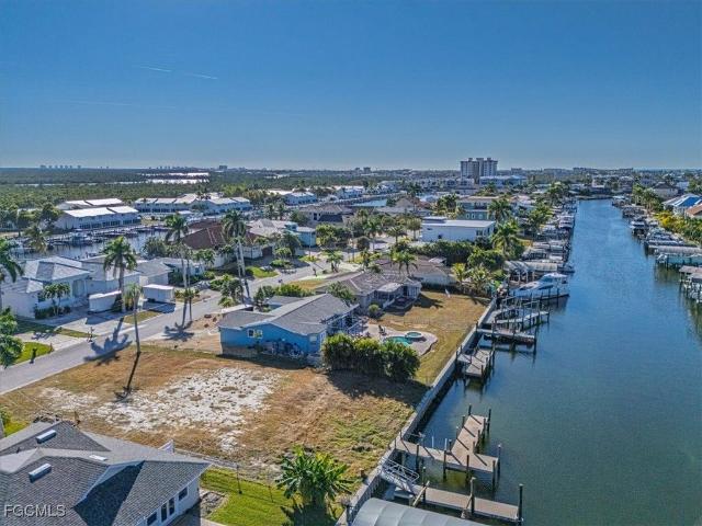 18164 Cutlass Drive, Fort Myers Beach, US, FL