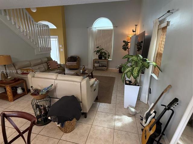18164 SW 149th Pl, Miami, FL 33187 | MLS #A11987