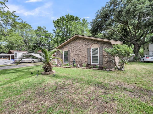 1816 Aylsford Court