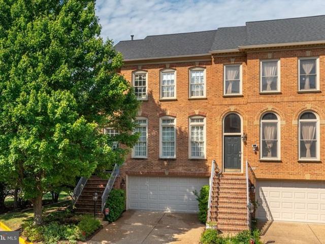1816 Brentridge St, Vienna, VA 22182