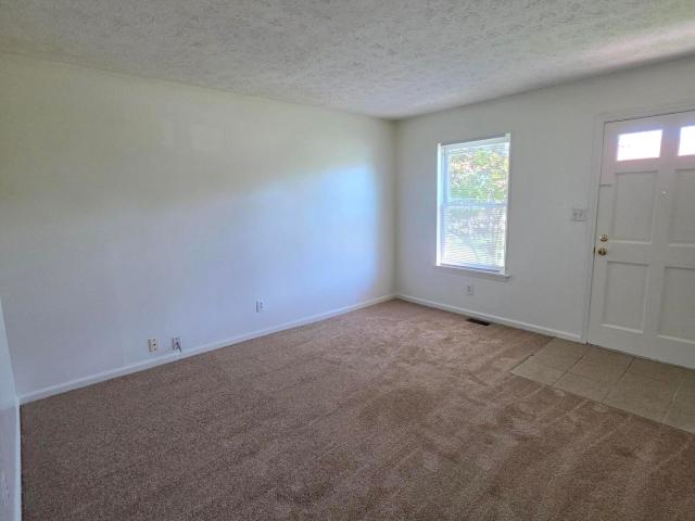 1816 Chatsworth Drive # B